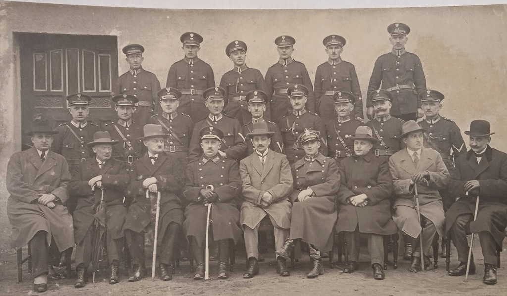 FOTO POLICJA PAŃSTWOWA II RP MUNDUR POLICJANTA - 13205394485 ...