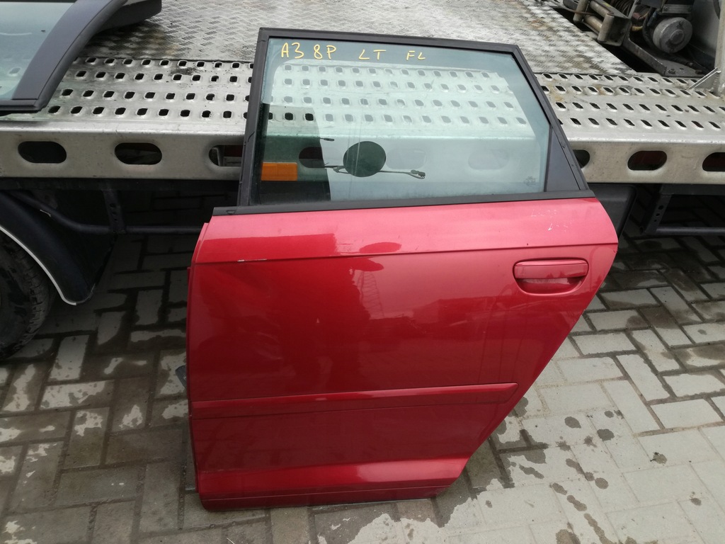 AUDI A3 8P LIFT DRZWI LEWE TYLNE 5D LŹ3F - 10809302392 - oficjalne archiwum Allegro