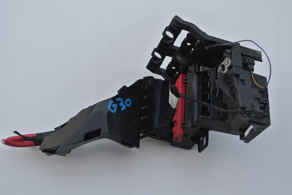 BMW G30 G31 ROZDZIELNIA ZASILANIA PRĄDU 6802943 - 8768202351 ...