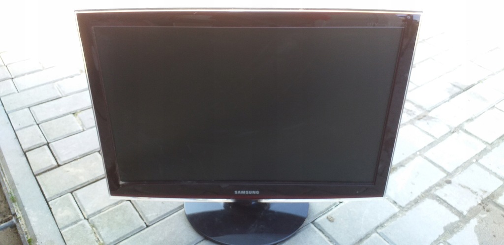 SAMSUNG T240HD - 9076948072 - oficjalne archiwum Allegro