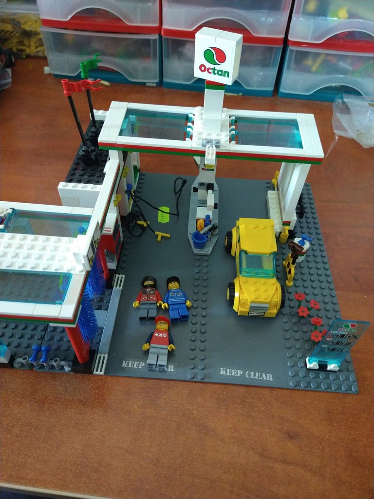 LEGO City 7993 stacja benzynowa - 12422413247 - oficjalne archiwum Allegro