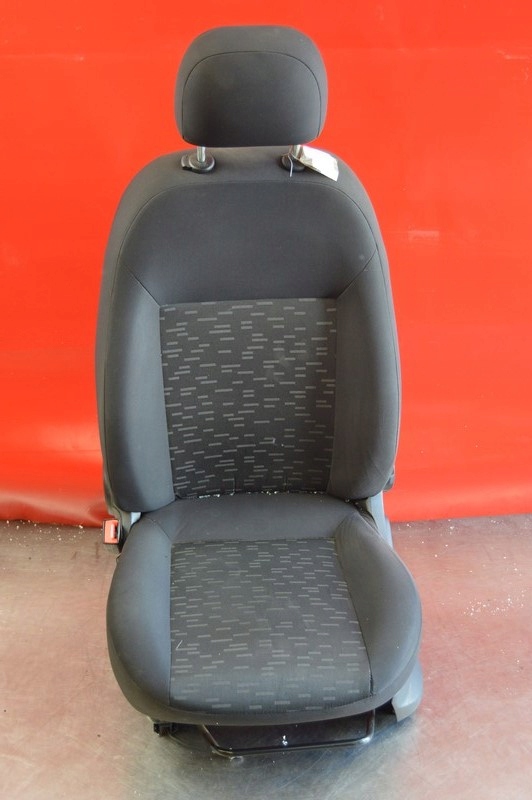 FOTEL KIEROWCY SIEDZENIE EU OPEL COMBO D VAN 14R - 10735990370 - oficjalne archiwum Allegro