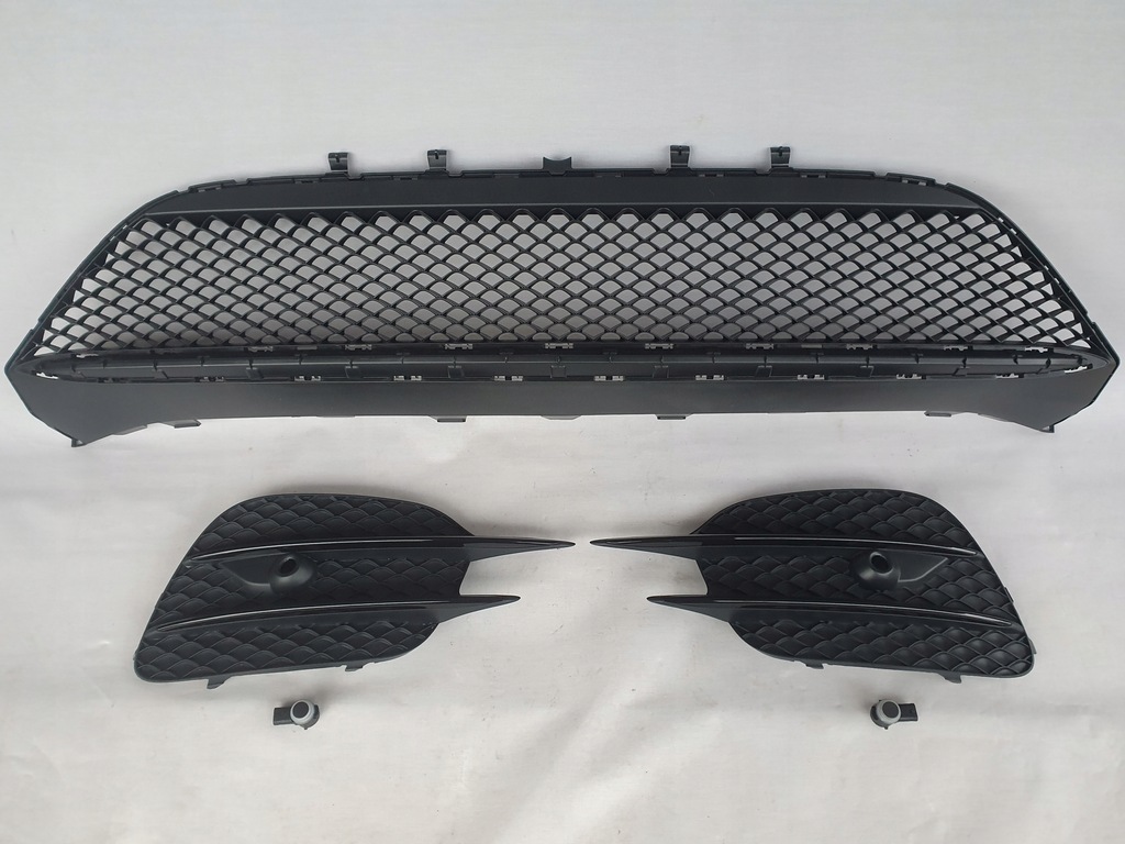 Zderzak Amg V klasa 447 Kratki w zderzak Amg - 13297573269 - oficjalne ...