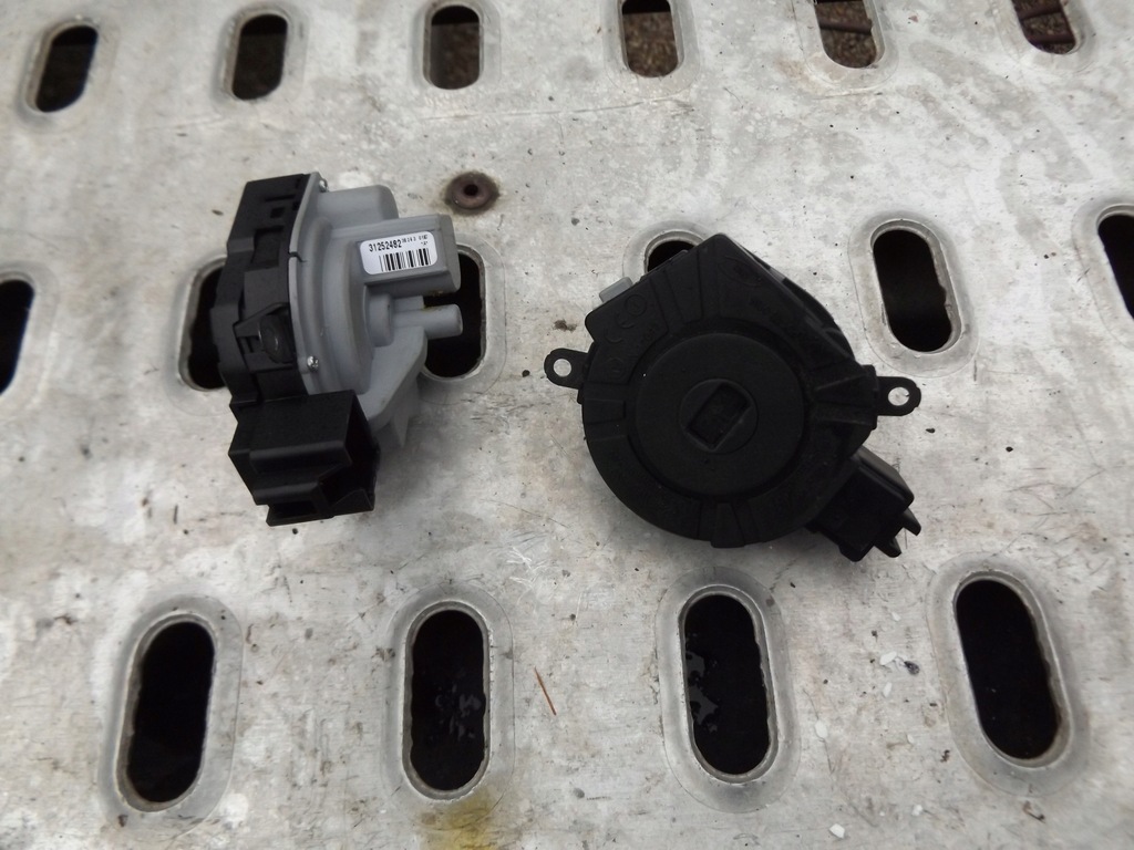 VOLVO C30 S40 V50 C70 STACYJKA 31252482 - 11473089522 - oficjalne ...