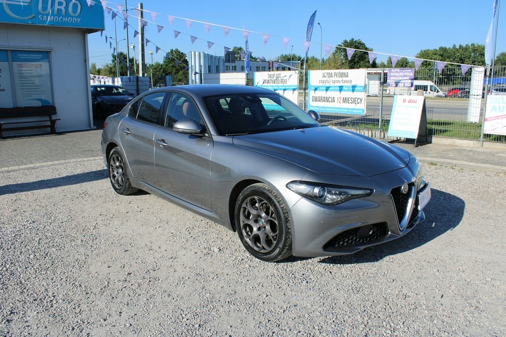 Alfa Romeo Giulia F-Vat,salon-pl skóra,benzyna - 14469139971 ...