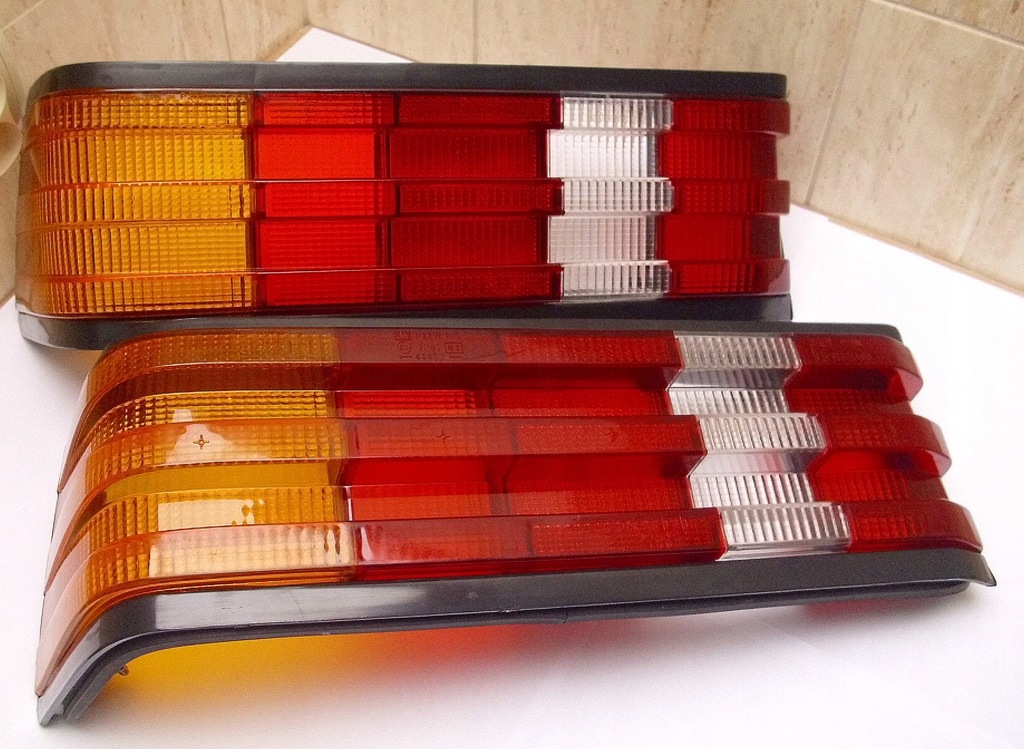 $- Mercedes W201 190 klosz lampa lewa tył NOWA - 7829589608 - oficjalne ...