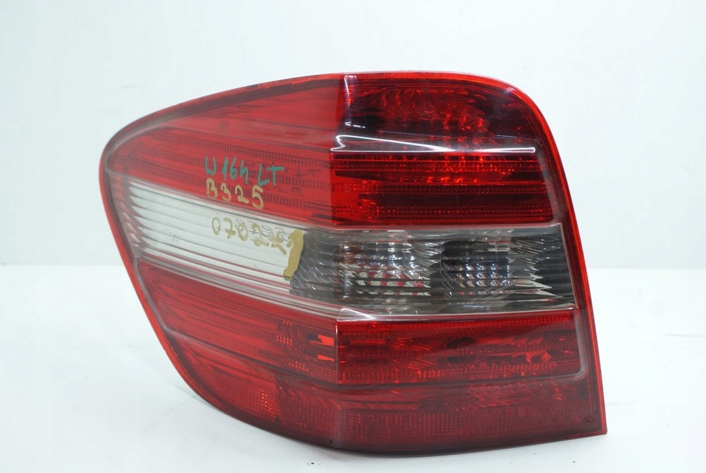 Mercedes w164 lampa tył tylna ML - 12679902089 - oficjalne archiwum Allegro