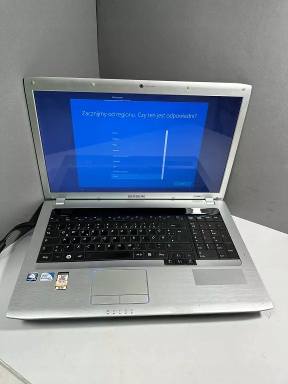LAPTOP SAMSUNG R730/ TORBA CZARNA - 15224743887 - oficjalne archiwum ...