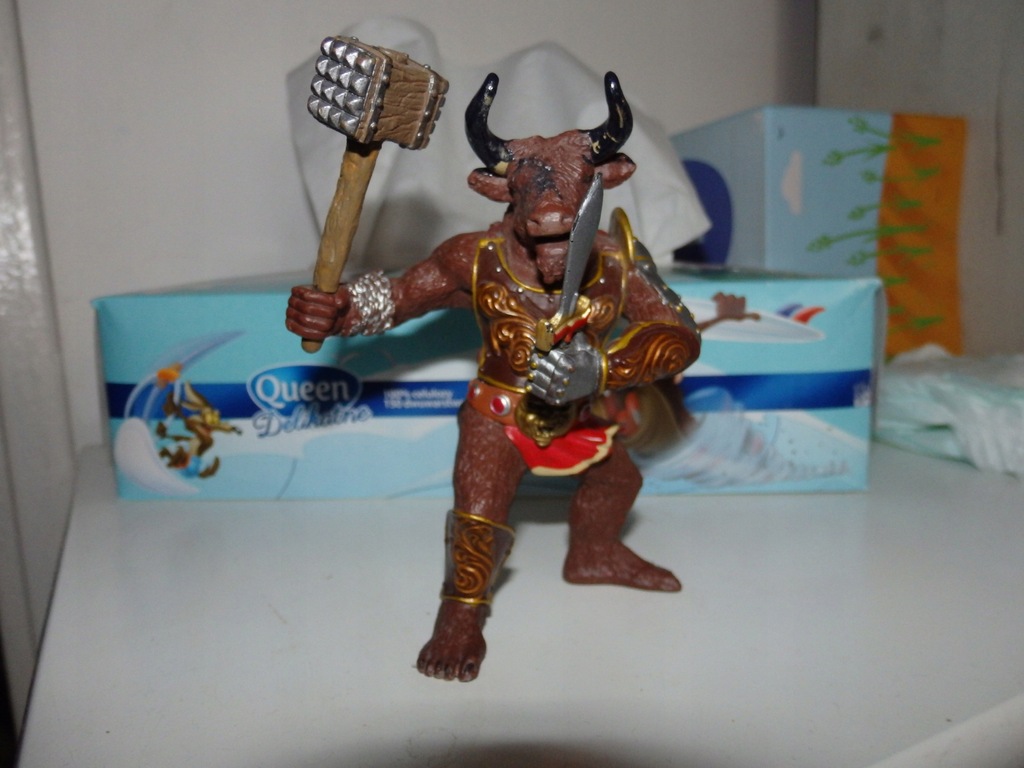 PAPO MINOTAUR figurka jak schleich - 7851377412 - oficjalne archiwum ...