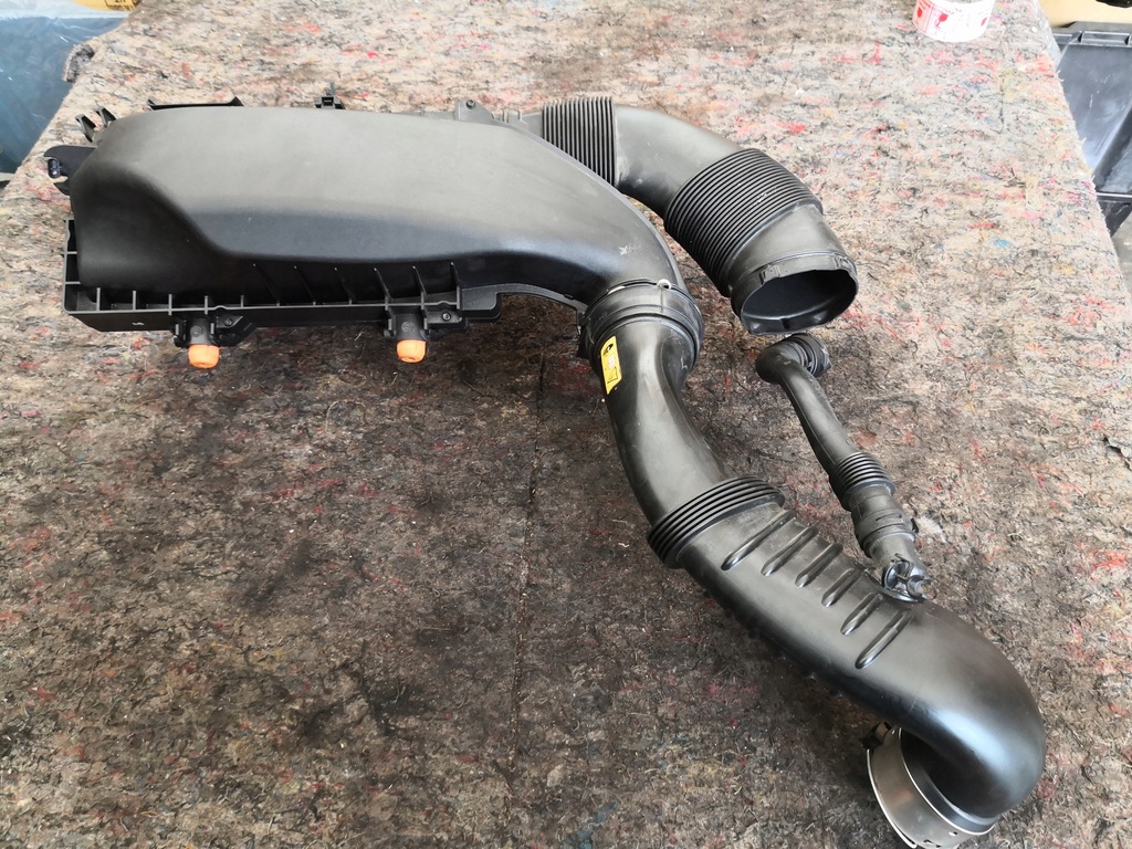 OBUDOWA FILTRA MERCEDES GLC 2.0 300 A2640900000 - 12945569463 ...