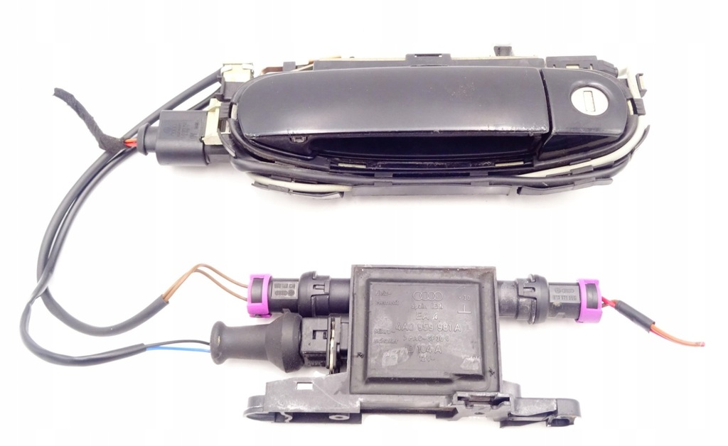 AUDI A3 8L KLAMKA ZEWNĘTRZNA LEWA MODUŁ - 12623444391 - oficjalne archiwum Allegro