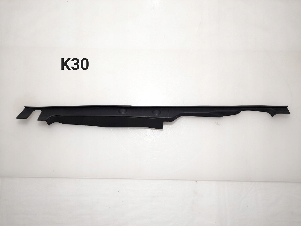 AUDI A4 B9 8W OSŁONA USZCZELKA NAKŁADKA BŁOTNIKA PRAWA 8W0820582 ...