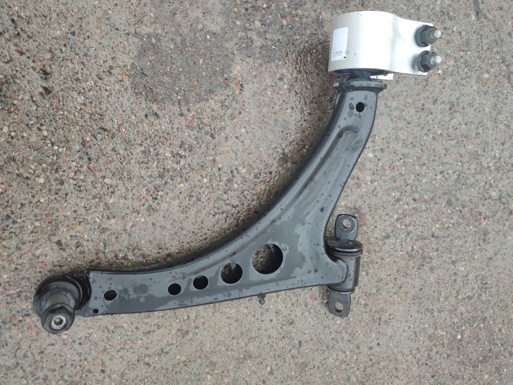 Opel Insignia B 2.0 4x4 wahacz przedni przód dolny - 12033790154 ...