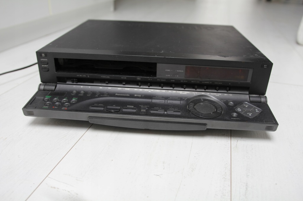 Magnetowid VHS PANASONIC NV-HS1000 - 15150349390 - oficjalne archiwum ...