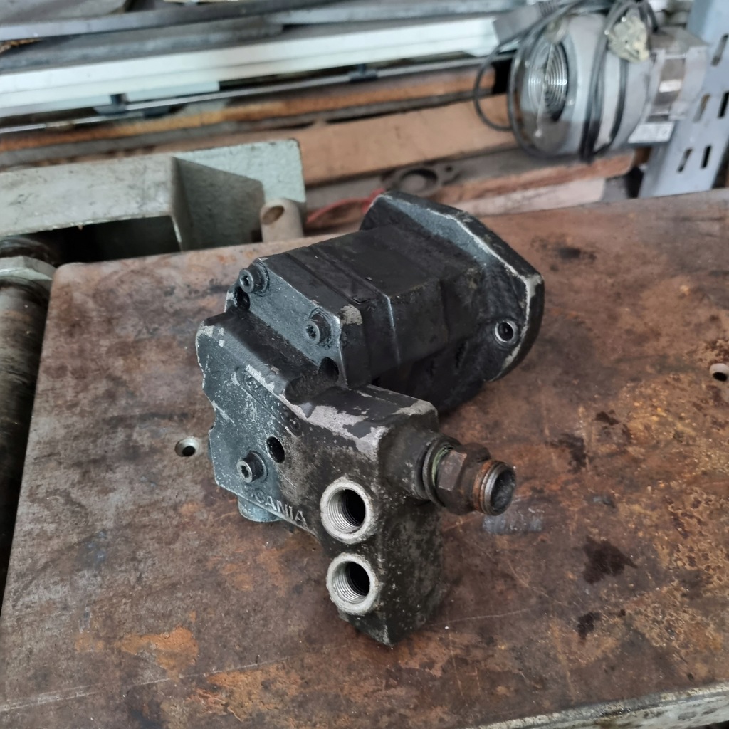 SCANIA R 420 HPI POMPA PALIWA SCANIA R 1440235 - 13781997371 ...