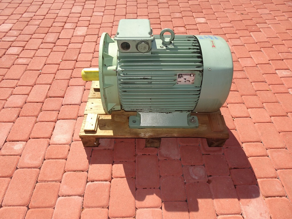 SILNIK ELEKTRYCZNY VEM VEB KMR 200 30KW 1455/MIN - 12477414149 ...