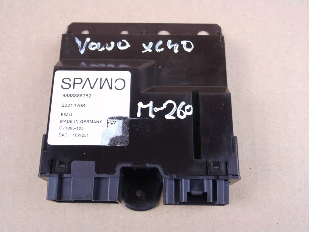 Volvo XC40 moduł otwierania klapy tylnej tył elektrycznej 32214768 ...