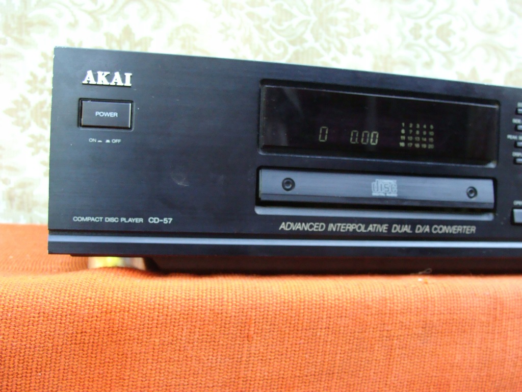 CD AKAI MODEL. CD-57 - 8222871598 - oficjalne archiwum Allegro
