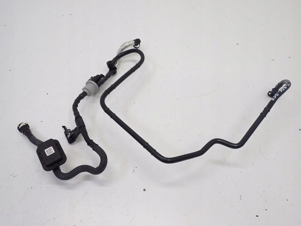 ZAWÓR CZUJNIK PALIWA KOMPLET 05C906517B 04E133277A VW T-ROC 1.0 TSI DLA ...