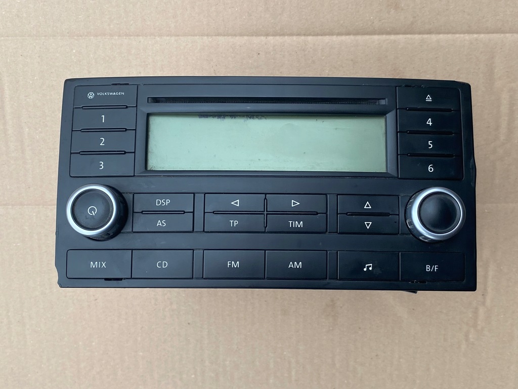 Radioodtwarzacz VW T5 Multivan Delta 7L6057195D - 10764681641 - oficjalne archiwum Allegro