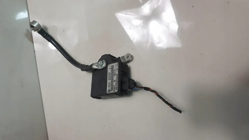 A6 C6 STEROWNIK NAPIĘCIA AKUMULATORA 4F0915181A - 12918609311 ...