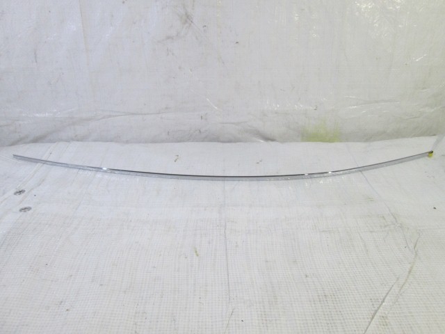 MERCEDES W212 Listwa Chrom PP A2126902662 - 7274369688 - oficjalne ...