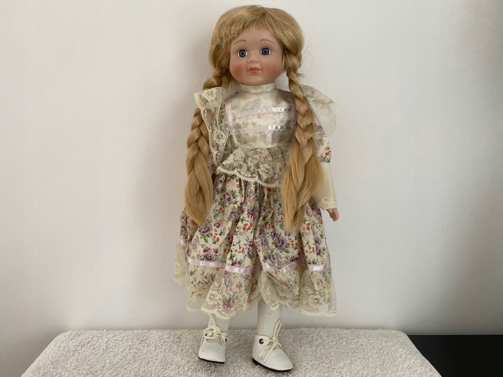 PORCELANOWA LALKA THE CLASSIQUE COLLECTION ROS - 13967148396 ...