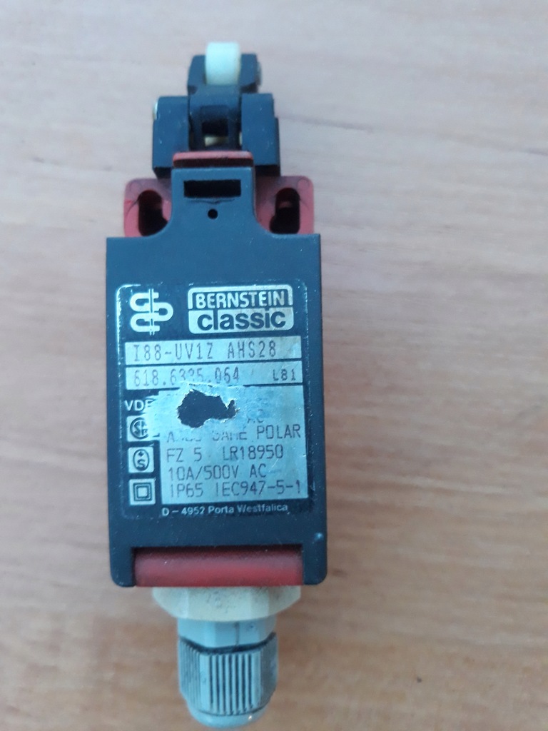 Wyłącznik krańcowy Bernstein classic I88-UV1Z - 8860444718 - oficjalne ...
