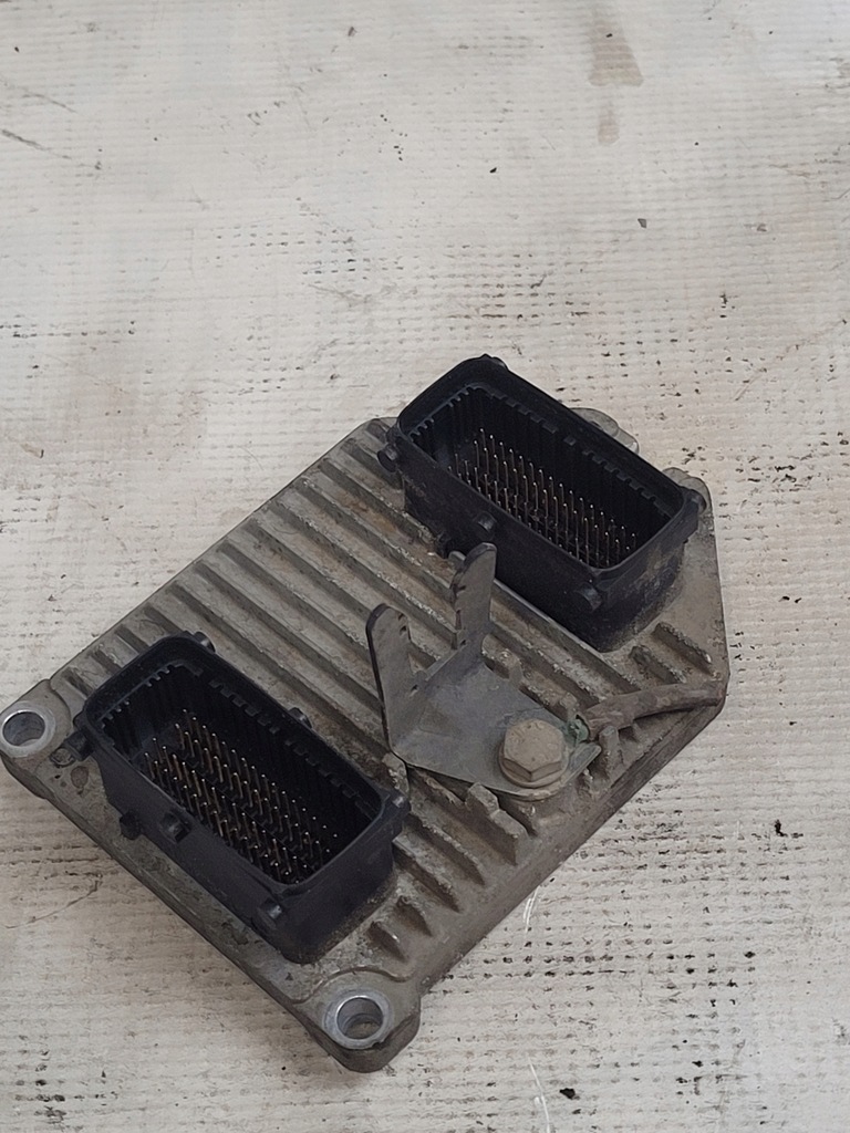 KOMPUTER STEROWNIK SILNIKA OE 09179499 OPEL VECTRA C 1.8B 16V 02r. - 15494251923 - oficjalne ...