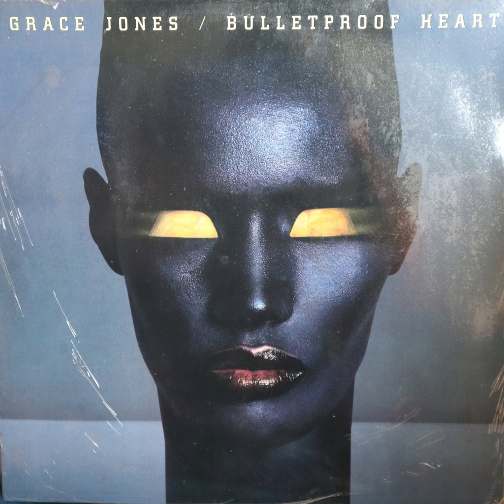 GRACE JONES BULLETPROOF HEART - 12593731836 - oficjalne archiwum Allegro