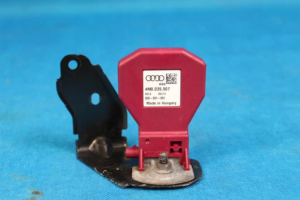 AUDI A4 B9 ANTENA TELEFONU POD ZDERZAK 16R - 12826097660 - oficjalne ...