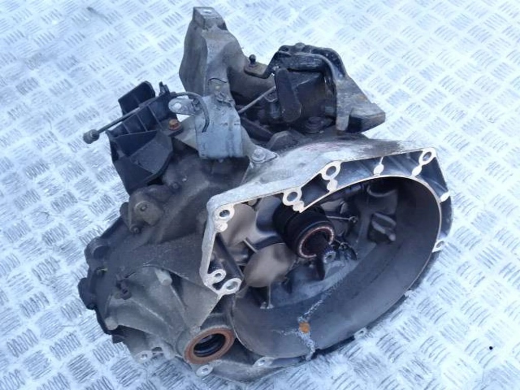 Skrzynia biegów Volvo V40 II 1.6 D2 P1285218 - 13703388617 - oficjalne archiwum Allegro