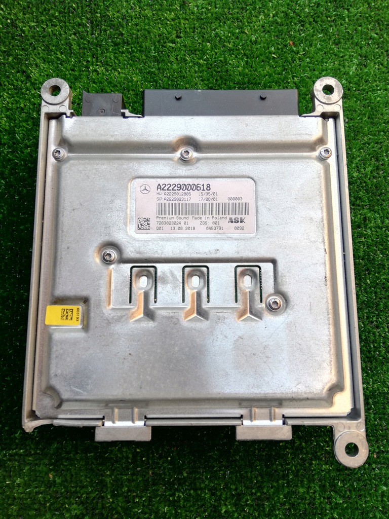 2229000618 WZMACNIACZ BURMESTER MERCEDES - 11133282706 - oficjalne ...