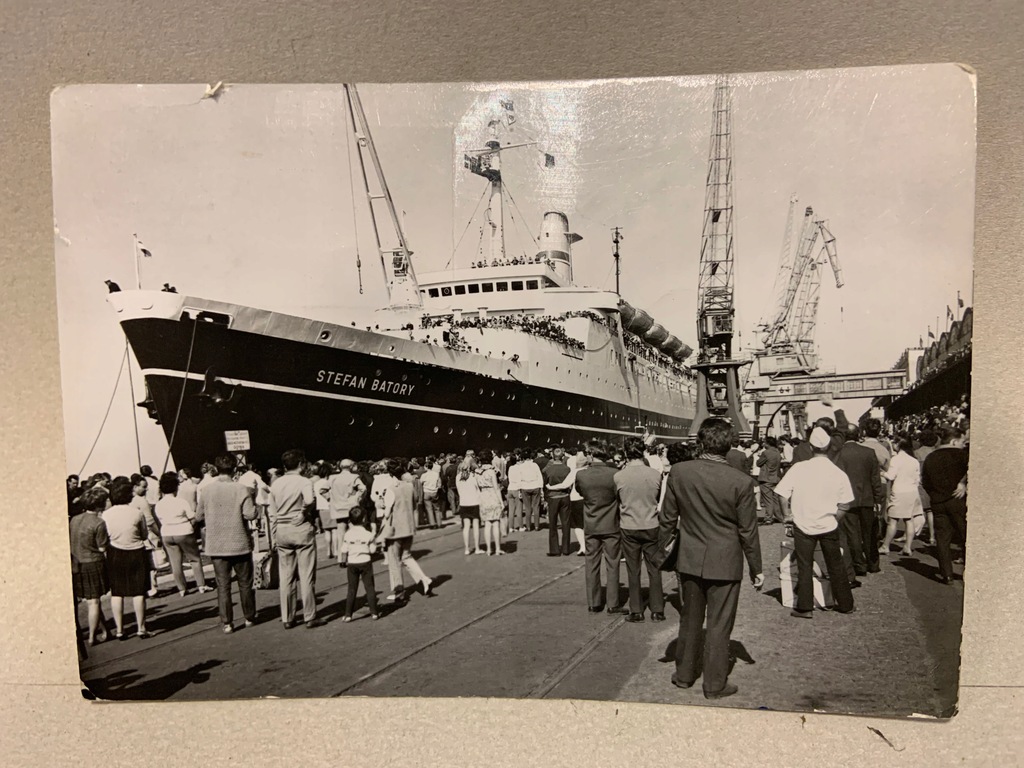 STATEK TS/S STEFAN BATORY W PORCIE GDYŃSKIM - 13094079251 - oficjalne ...