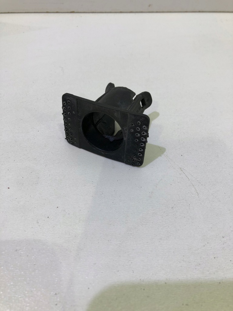 BMW E60 E61 KOSZYK CZUJNIKA PDC PRZÓD 7056873 - 14116958441 - oficjalne ...