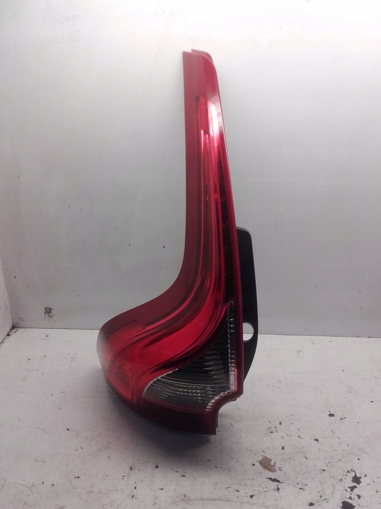 LAMPA TYŁ LEWA LED VOLVO XC60 LIFT 31323034 - 14640002203 - oficjalne ...