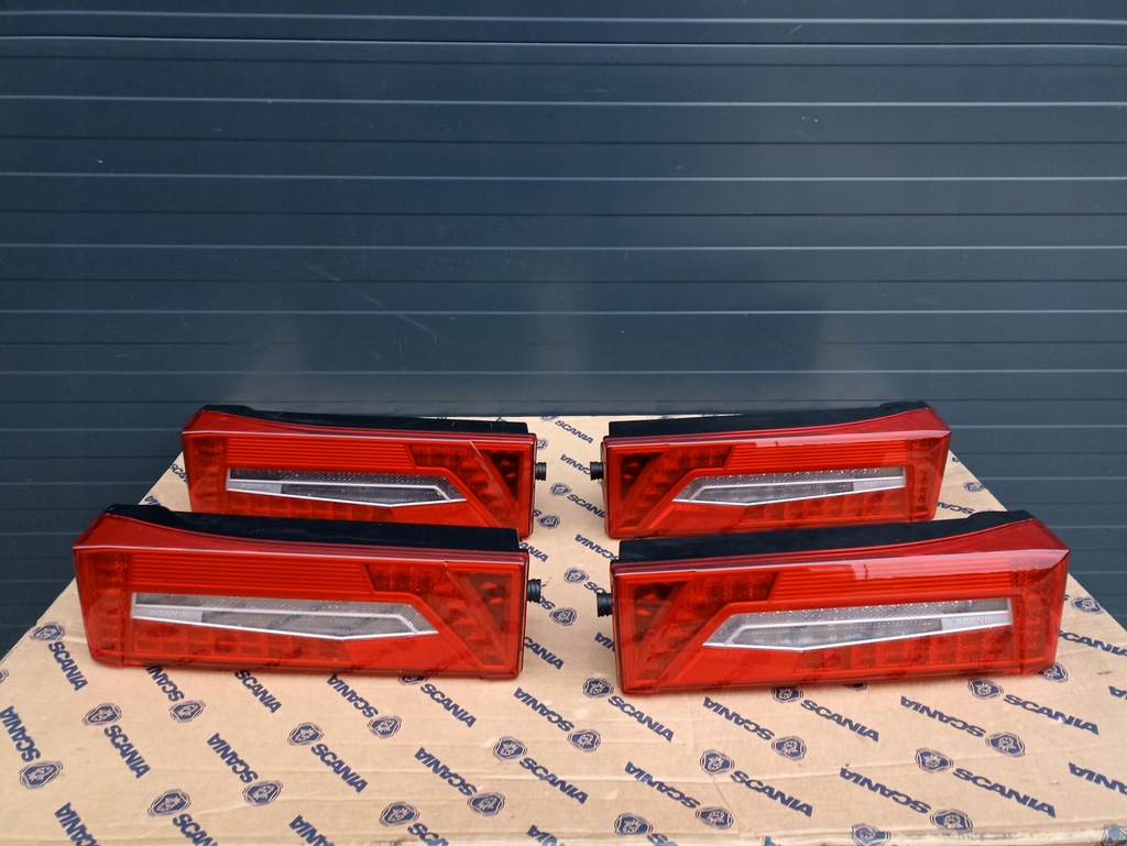 LAMPA TYLNA SCANIA LED NOWY MODEL 2860828 2023 ROK - 14915359068 ...