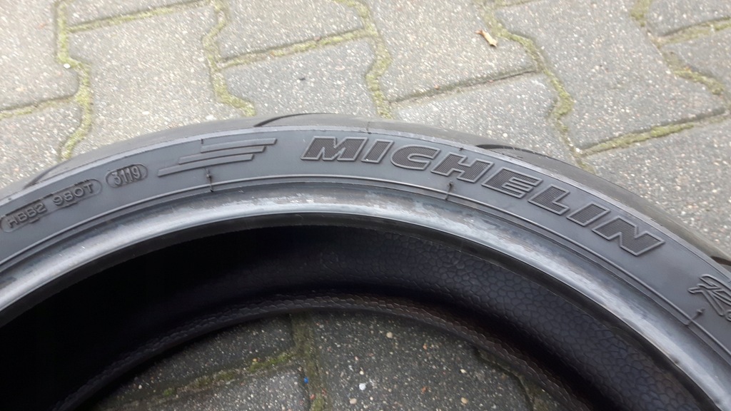 Купить 190/50/17 Michelin Pilot Power 2CT 2019: отзывы, фото и ...