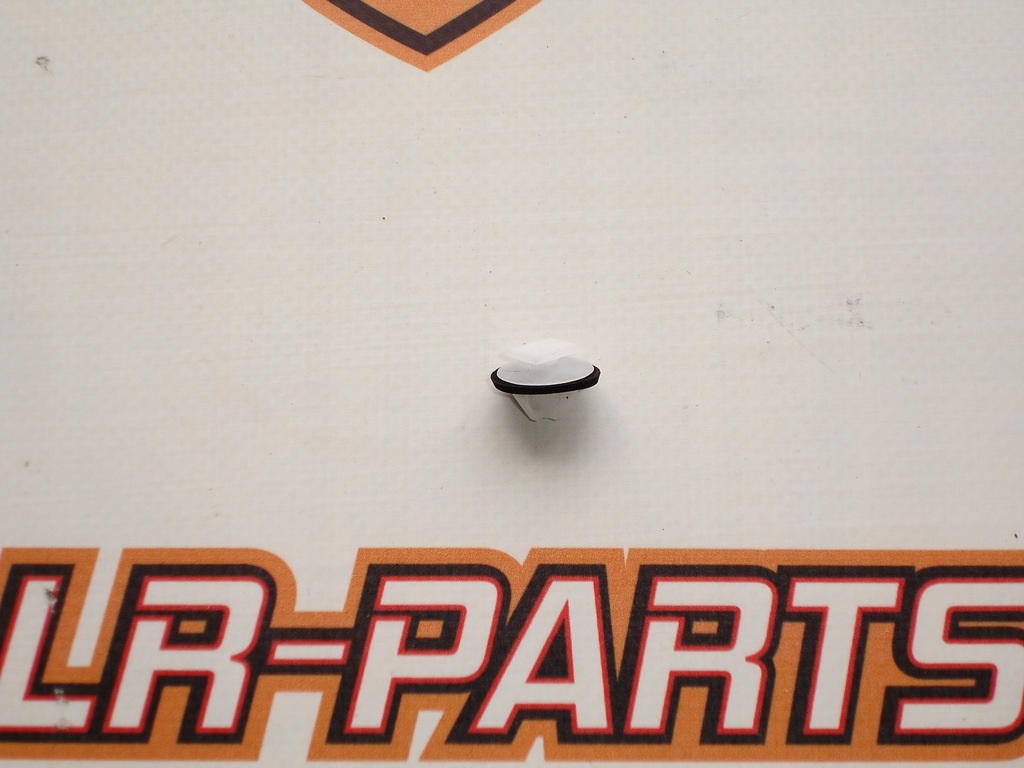 KOŁEK MOCOWANIA LISTWY ZEWNĘTRZNEJ LR032984 - 13089788224 - oficjalne ...