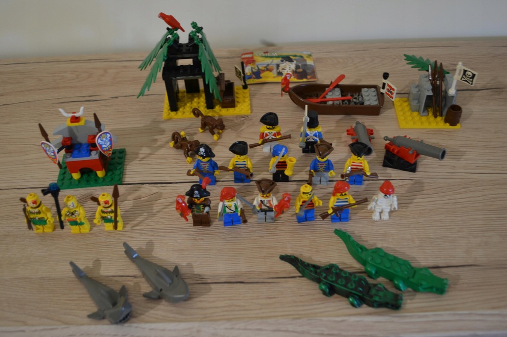 LEGO Piraci głównie z pierwszej połowy lat 90-ych. - 8474670963 ...