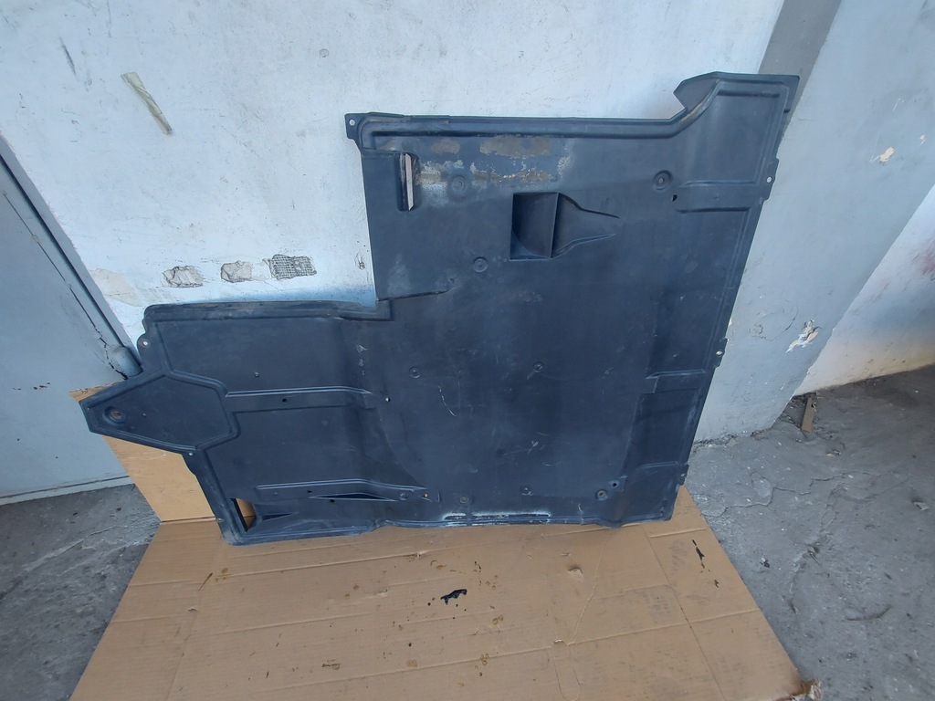 MERCEDES W447 DOLNA OSŁONA SILNIKA 4475200122. - 11960849426 ...