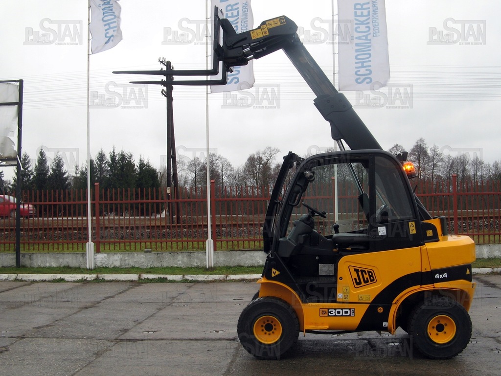 Wózek widłowy teleskopowy JCB 30D 2007r. - 11817552327 - oficjalne ...