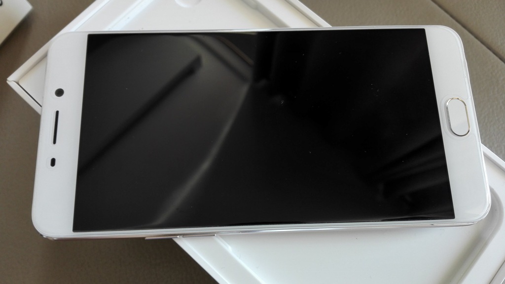 Купить OPPO F1 Plus R9 поврежден X9009: отзывы, фото и характеристики ...