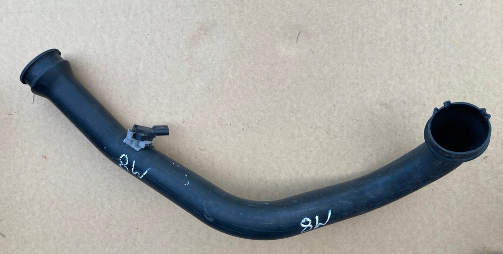 Audi A4 B9 A5 F5 Rura Przewód Wąż 8W0145673B - 13196681395 - oficjalne ...