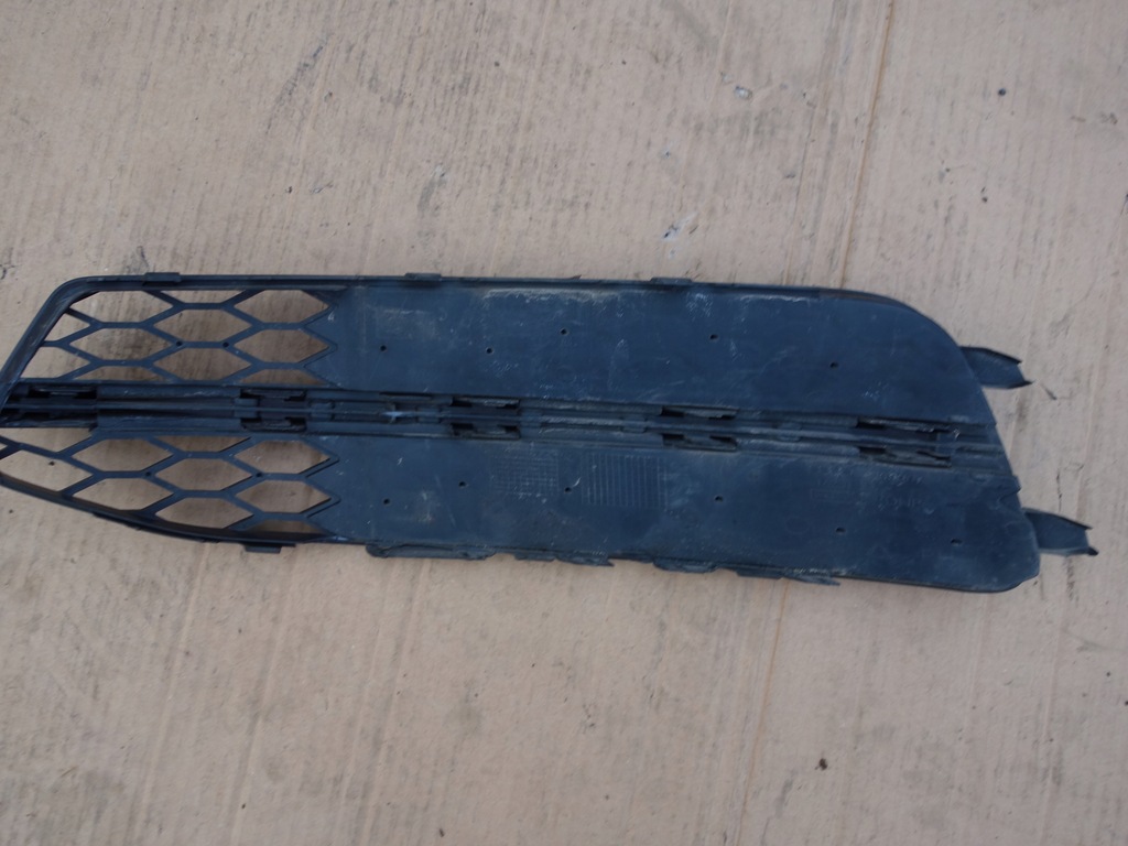 KRATKA ZDERZAKAAUDI A6 C7 S-LINE 4G0807682D - 10062027024 - oficjalne ...