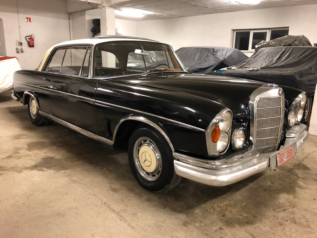 Mercedes-Benz W112 300SE Coupe - 7681548374 - oficjalne archiwum Allegro