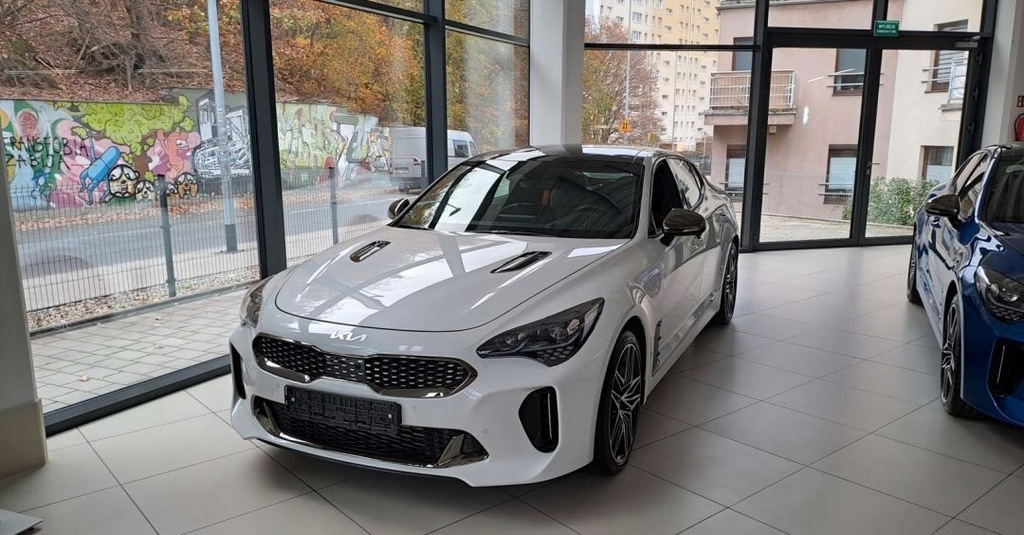 Kia Stinger KIA Stinger 3.3 V6 8AT 4WD Od reki - 12942506533 - oficjalne archiwum Allegro