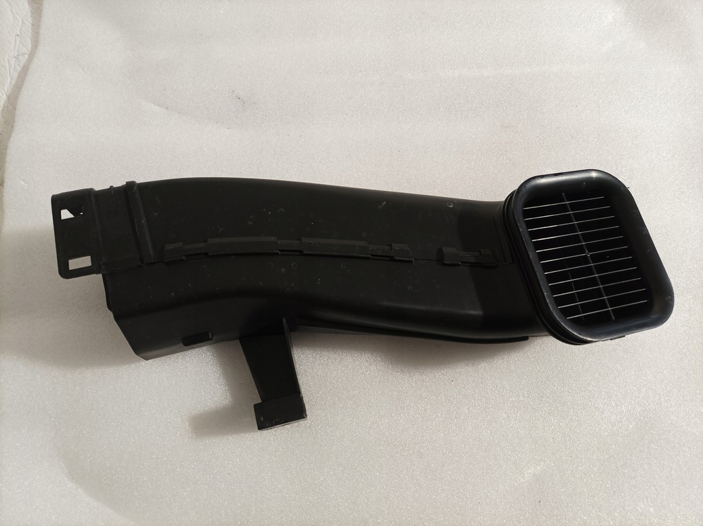 BMW x7 G07 KANAŁ DOLOTOWY WLOT 8587575 - 13717906883 - oficjalne ...