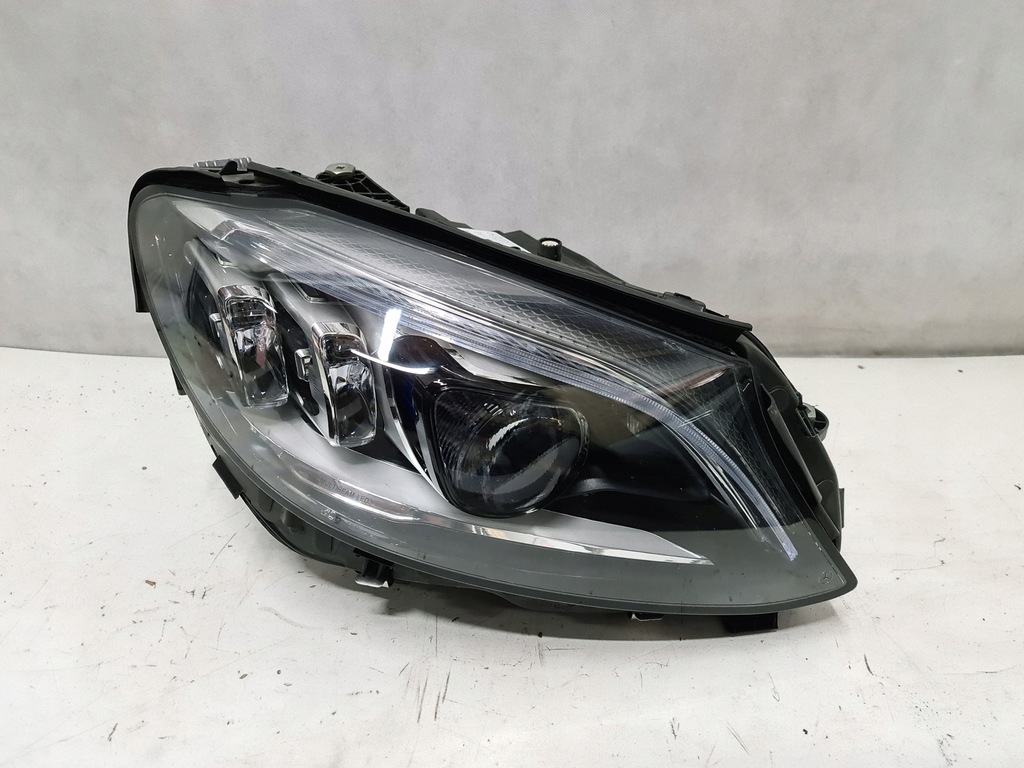 PRAWY FULL LED MERCEDES C-KLASA LIFT A2059066504 - 13619722544 ...