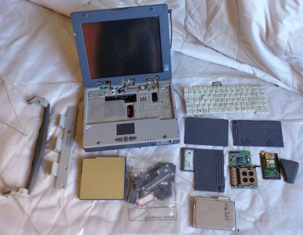 Zabytkowy pancerny laptop ITRONIX IX260 uszkodzony - 12571558999 ...